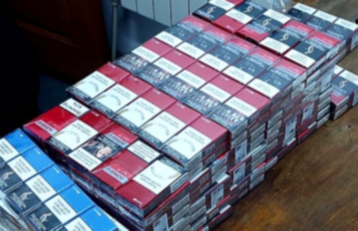 Captură de țigări! Peste 5700 de țigarete netimbrate, descoperite de ...